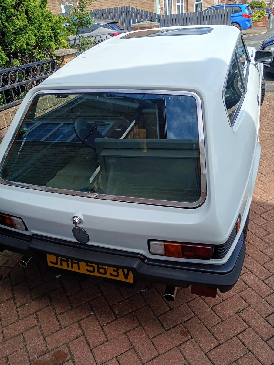 JHH 563V | 1979 Reliant Scimitar - Free History Check | UKCarData.co.uk