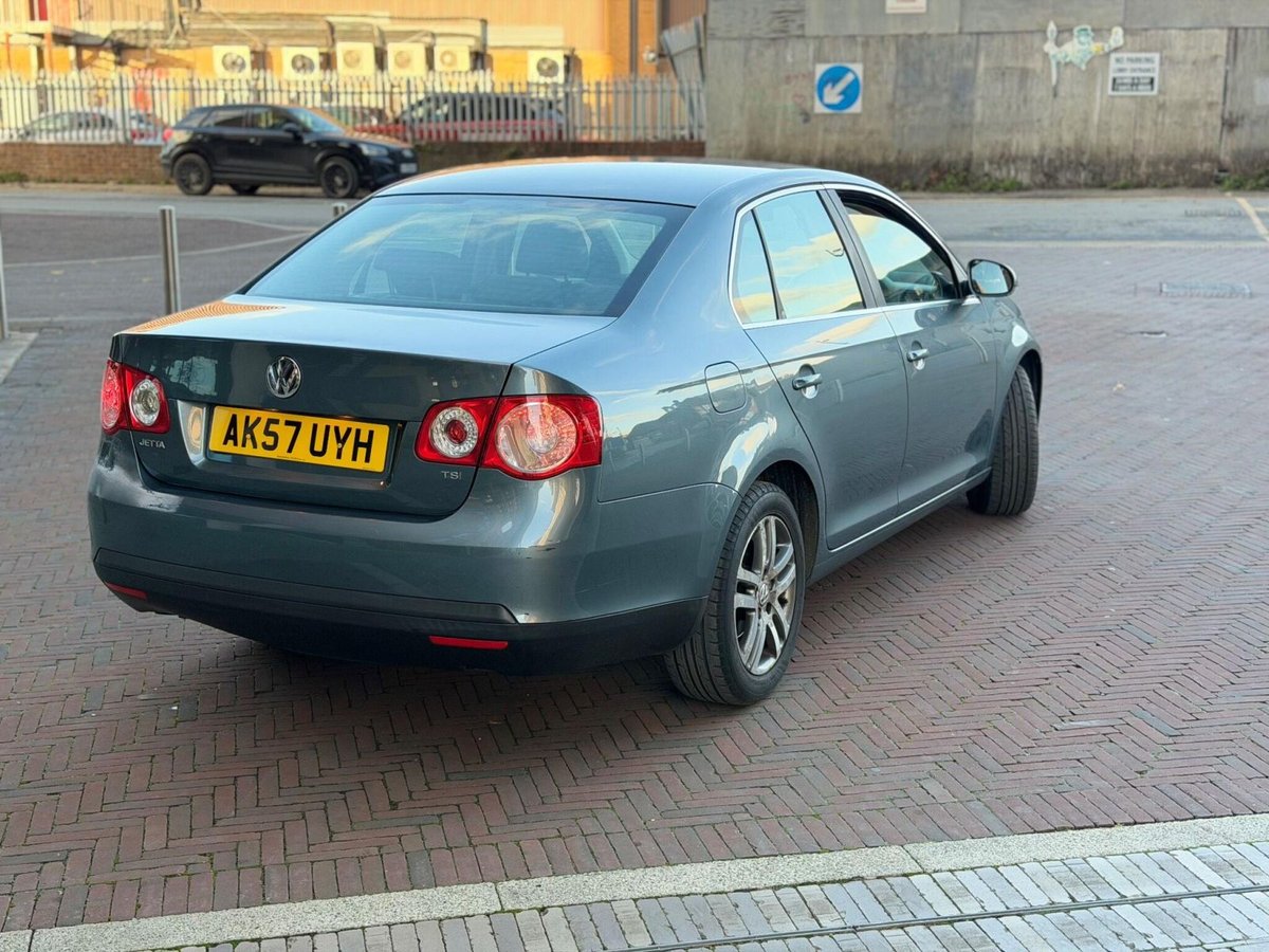 AK57 UYH | 2007 Volkswagen Jetta - Free History Check | UKCarData.co.uk