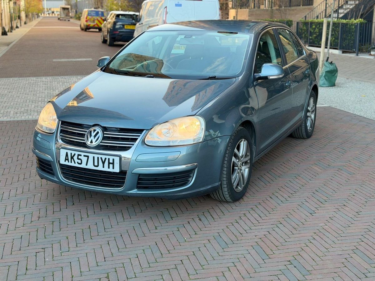 AK57 UYH | 2007 Volkswagen Jetta - Free History Check | UKCarData.co.uk
