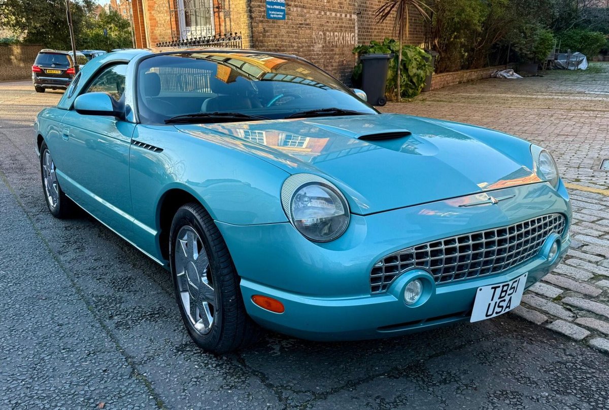 TB51 USA | 2002 Ford Thunderbird - Free History Check | UKCarData.co.uk