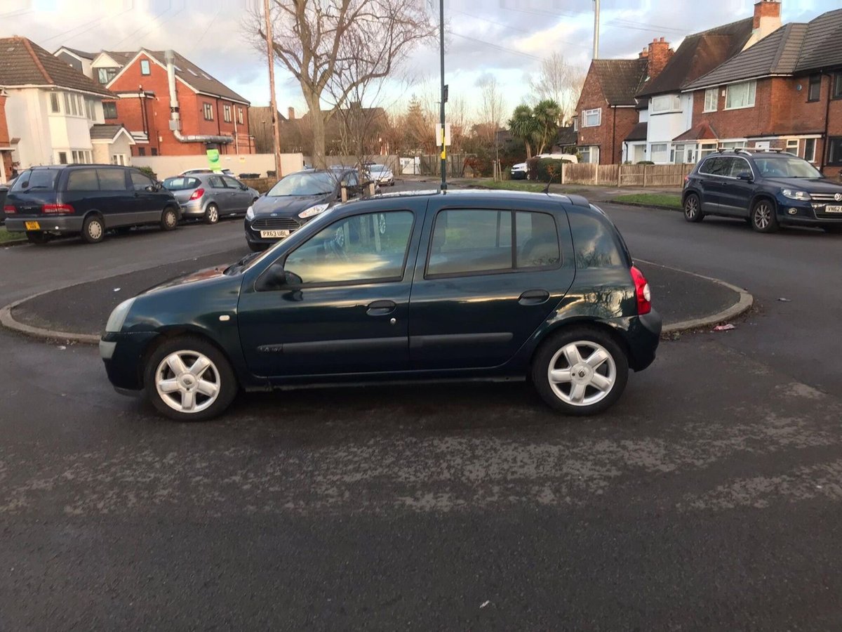 YS54 HYG | 2004 Renault Clio - Free History Check | UKCarData.co.uk