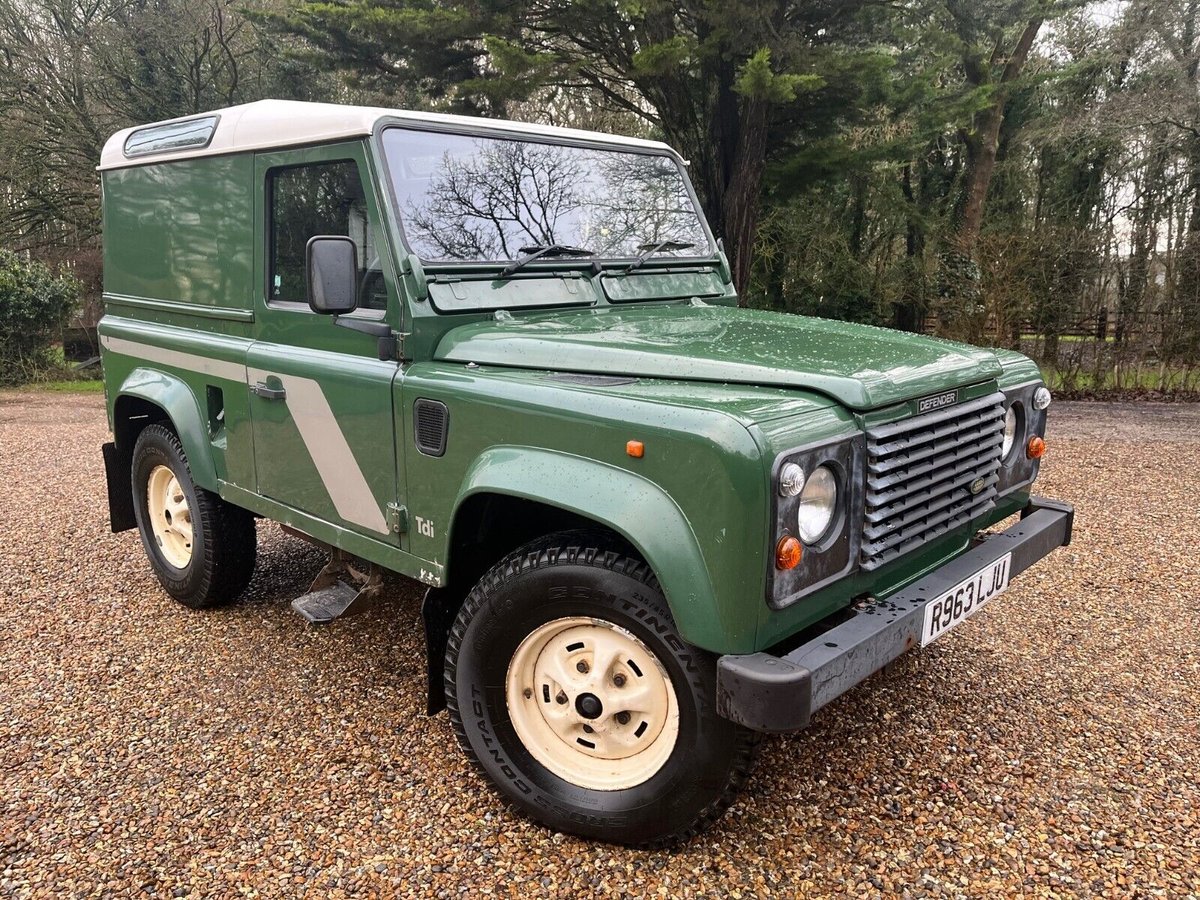 R963 LJU | 1997 Land Rover Defender - Free History Check | UKCarData.co.uk