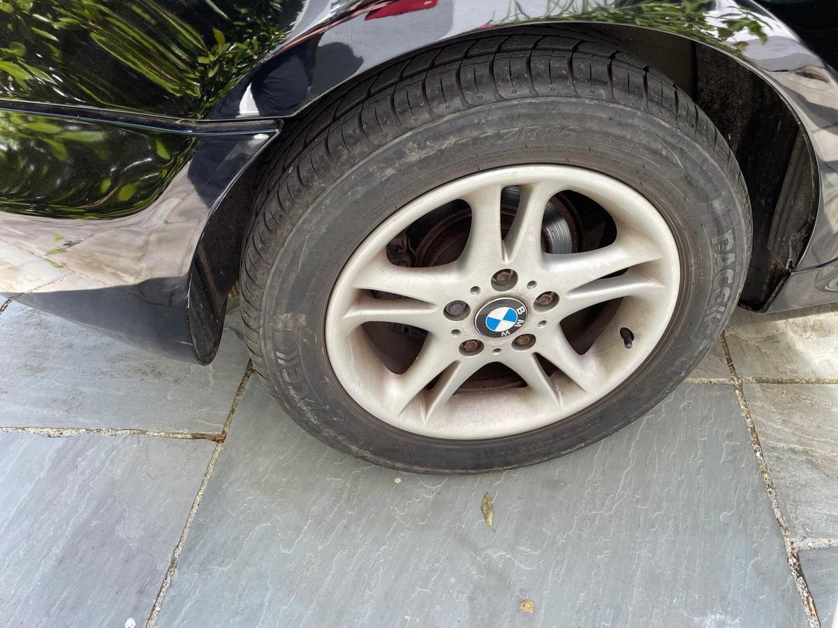 B7 GGO | 2000 BMW Z Series - Free History Check | UKCarData.co.uk