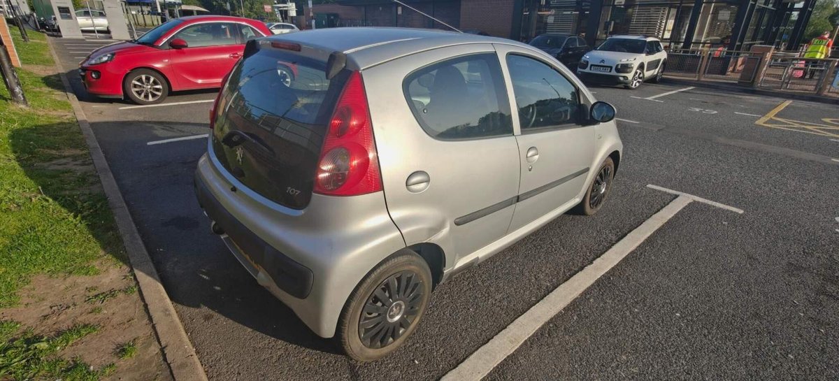 RE08 OAA | 2008 Peugeot Urban - Free History Check | UKCarData.co.uk