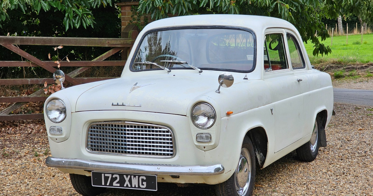 172 XWG | 1959 Ford Anglia - Free History Check | UKCarData.co.uk