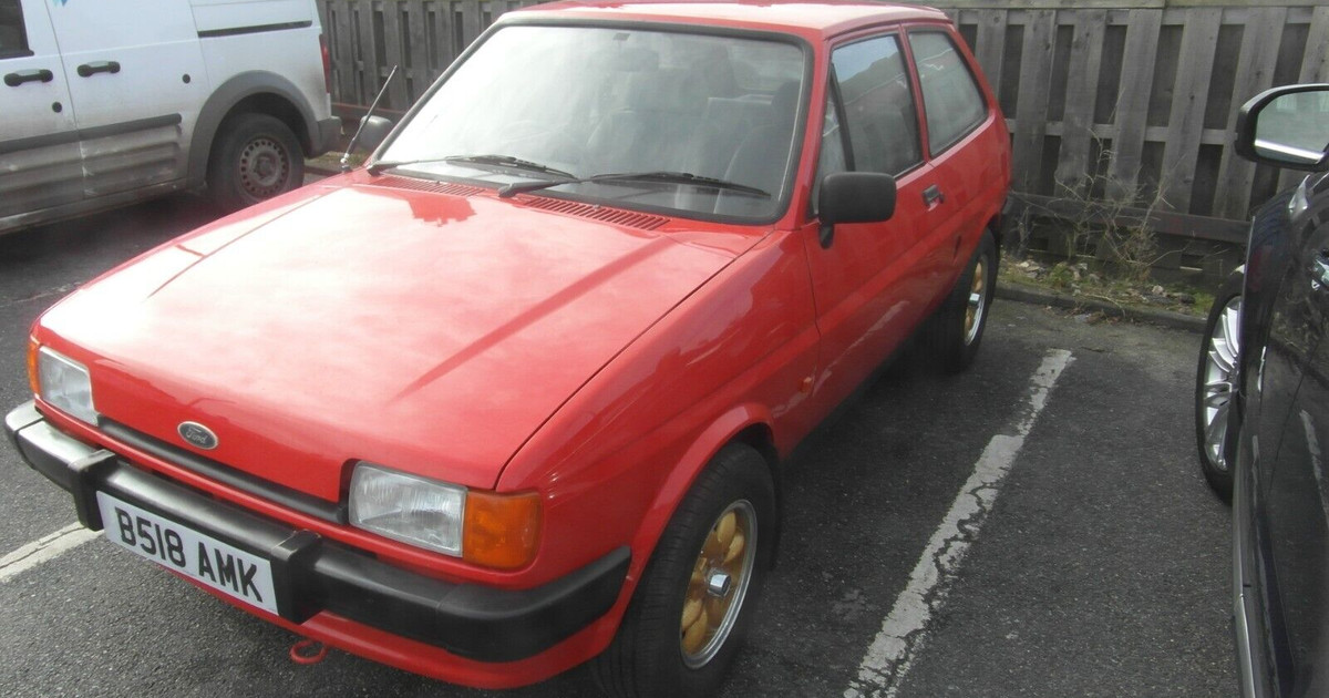 B518 AMK | 1984 Ford Fiesta - Free History Check | UKCarData.co.uk
