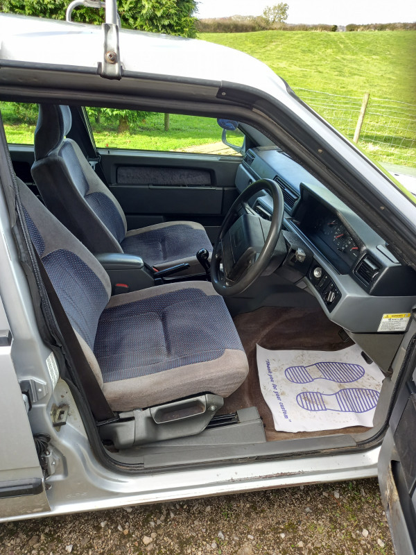 R460 VEC | 1997 Volvo 940 - Free History Check | UKCarData.co.uk